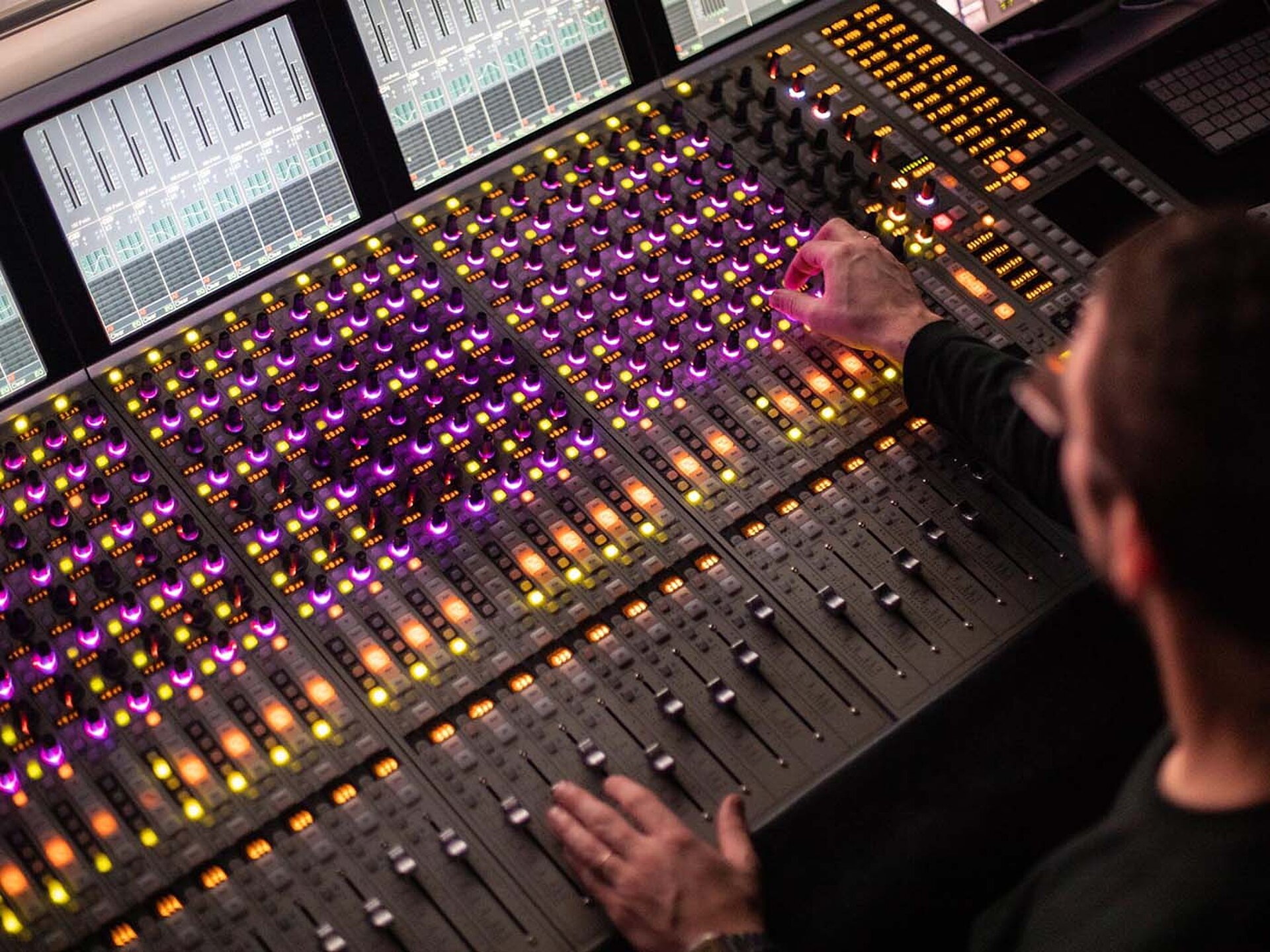 French Studios l VSI Group